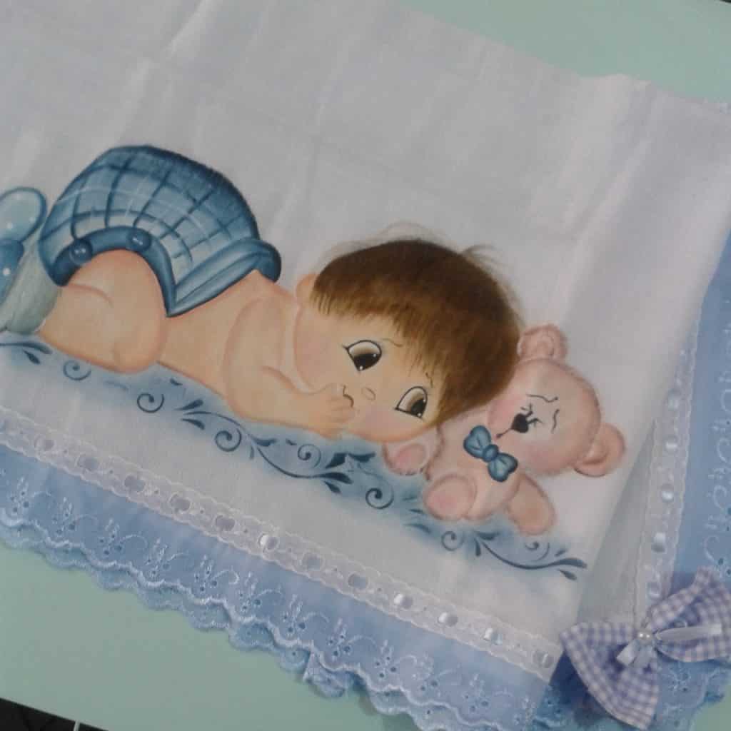 Pintura em Fraldas de Bebê: 50 Ideias Incríveis - Artesanato Passo a Passo!