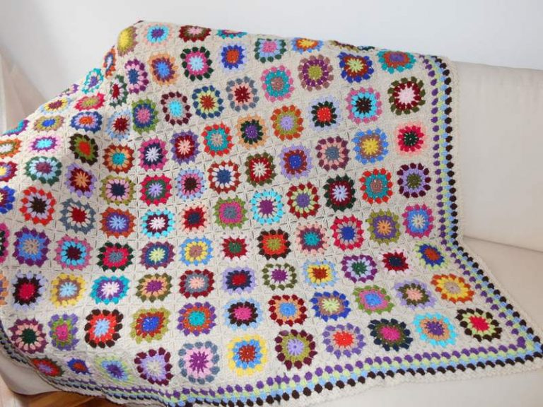 Manta de crochê para sofá: 30 ideias para renovar sua casa - Artesanato ...