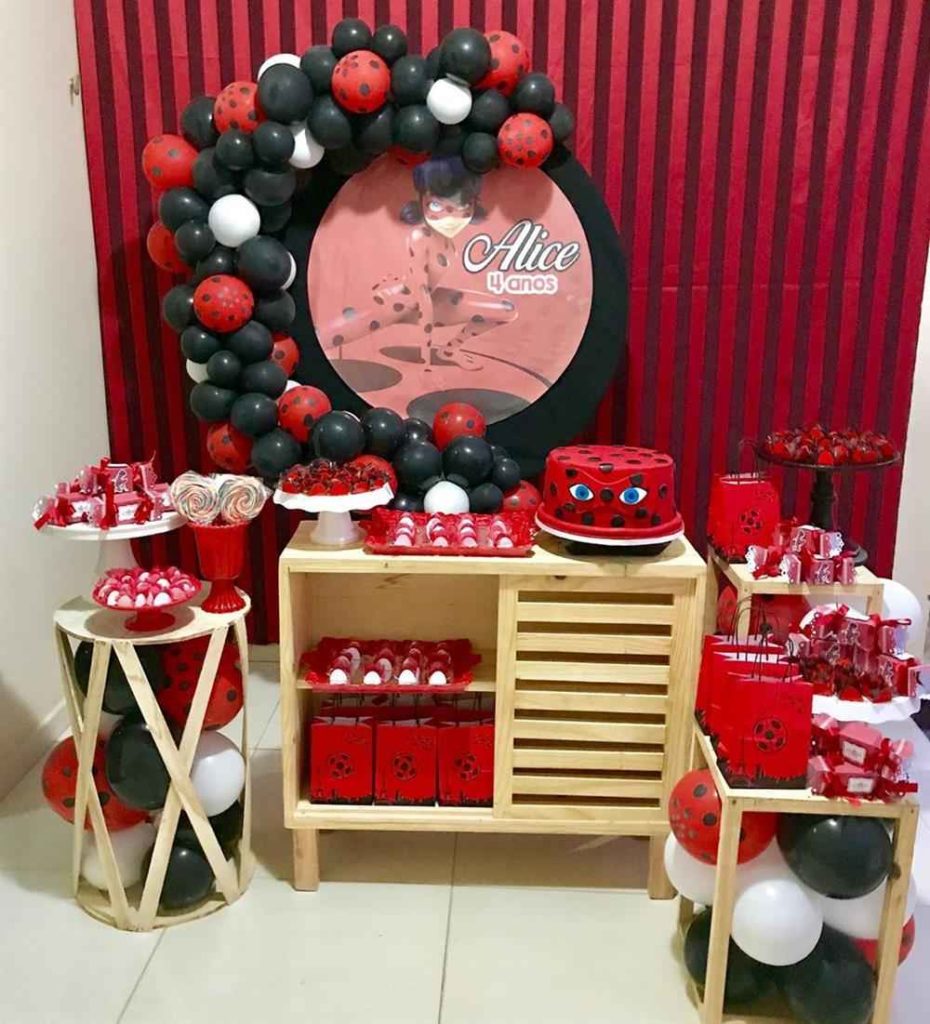 Decoração Ladybug: + de 60 fotos, moldes e ideias para fazer ...