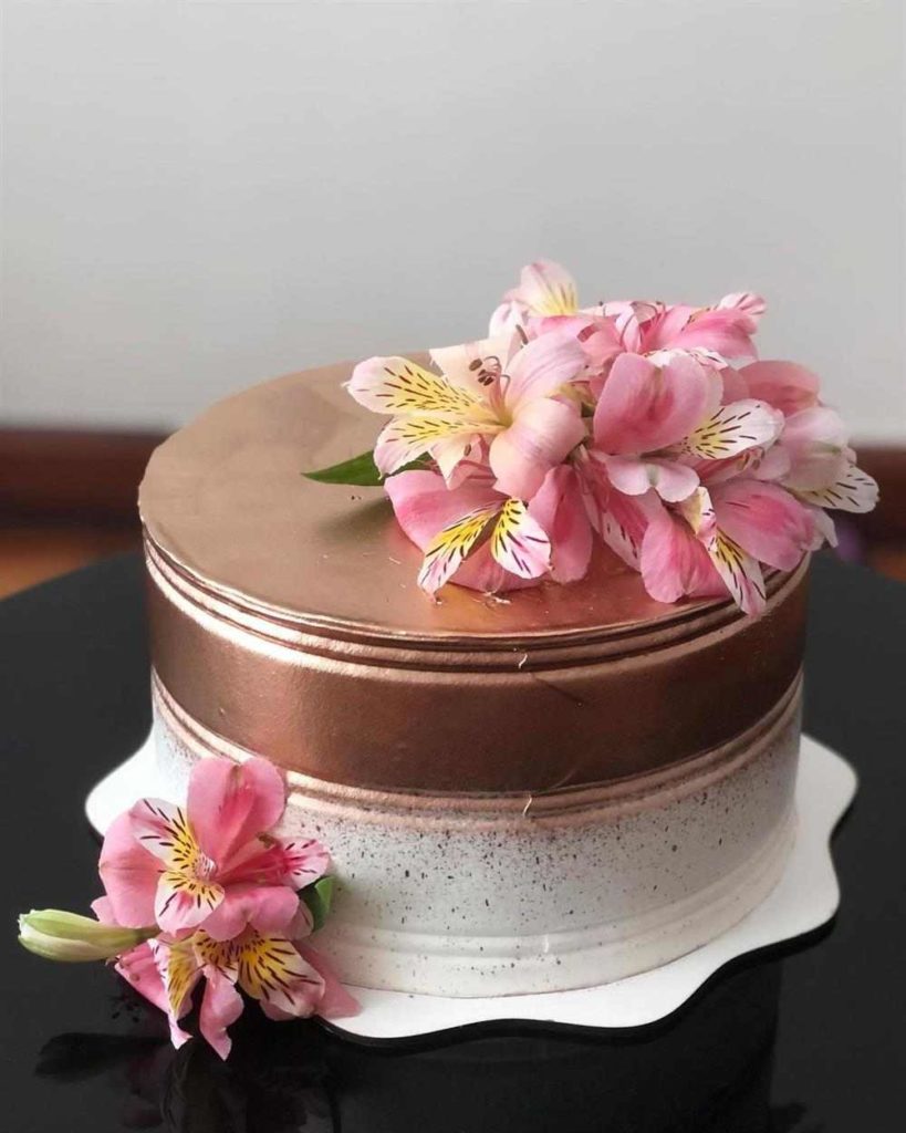 Bolo Rose Gold: como fazer +60 criações modernas e irresistíveis ...