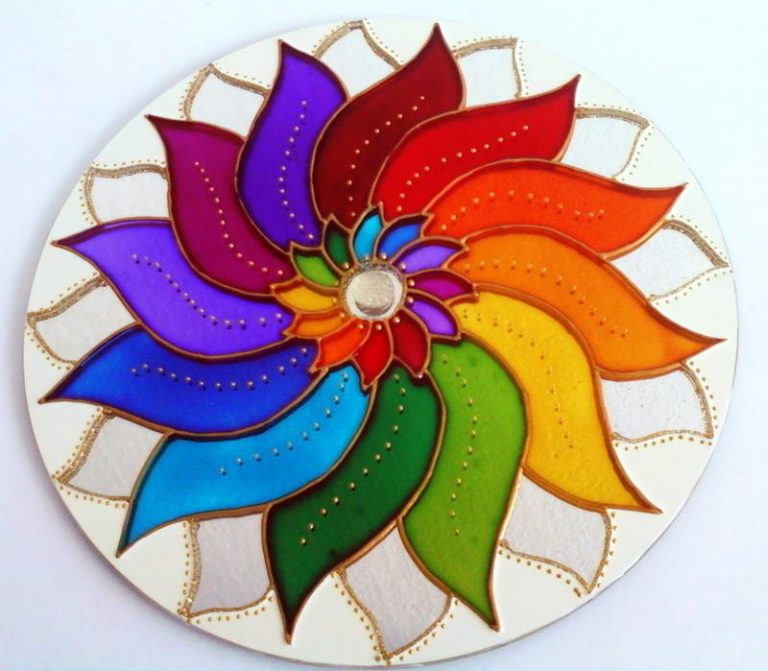 Mandala Colorida: +75 modelos com combinações de cores perfeitas ...