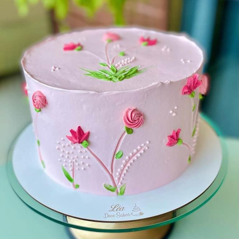 Bolo Rosa: modelos encantadores com cores e combinações variadas ...