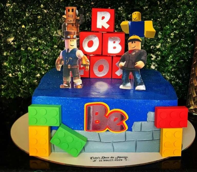 Bolo Roblox: 60 fotos para arrasar na decoração - Artesanato Passo a Passo!