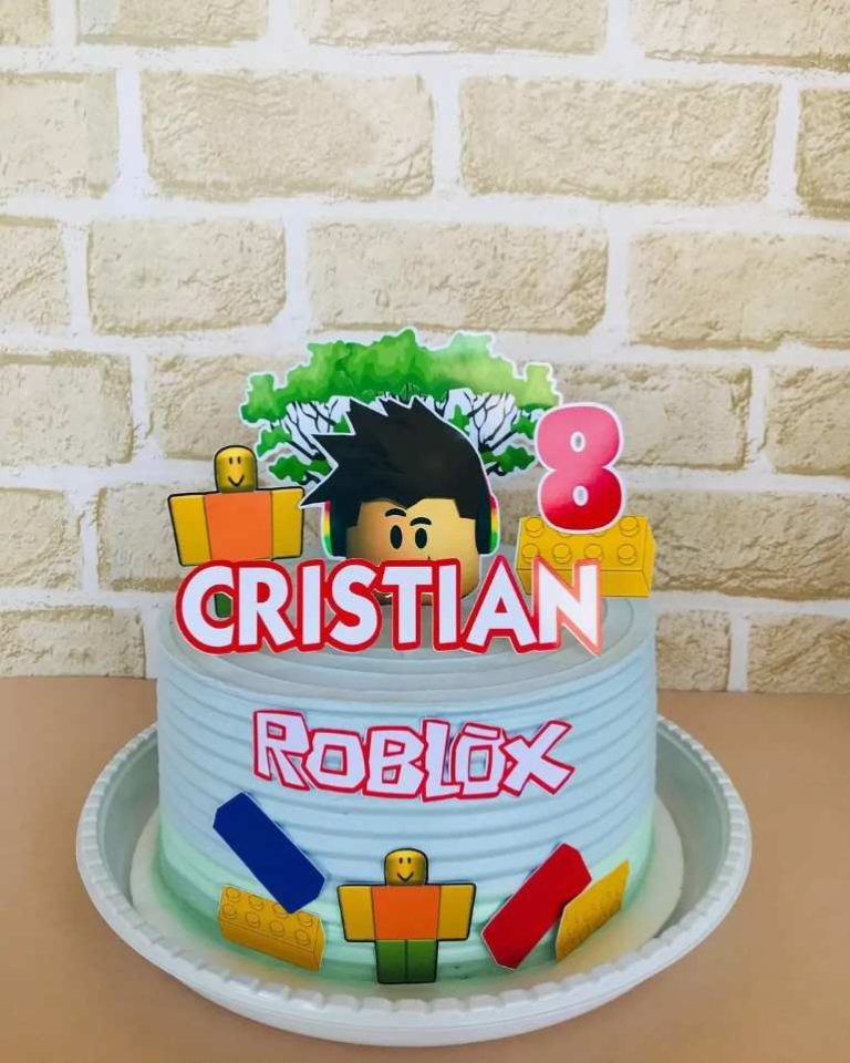 Bolo Roblox: 60 fotos para arrasar na decoração - Artesanato Passo a Passo!
