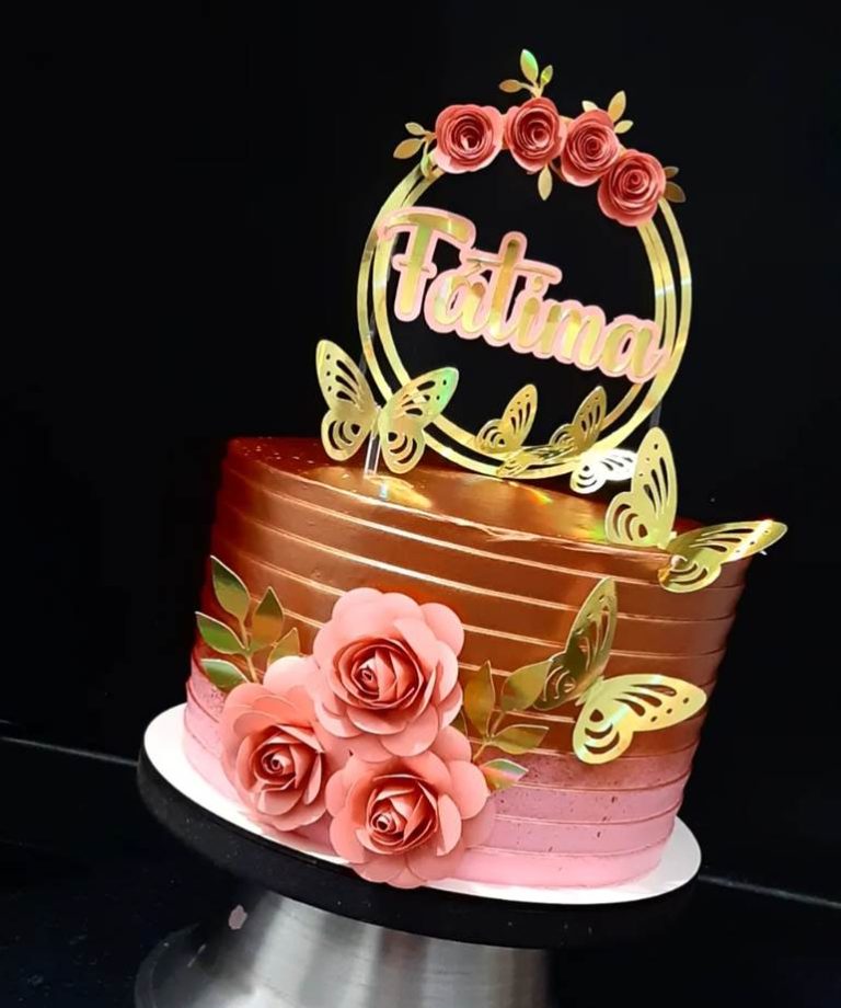 Bolo rosa com dourado: 50 fotos de bolos delicados para impressionar ...