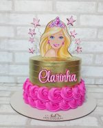 Bolo rosa com dourado: 50 fotos de bolos delicados para impressionar ...