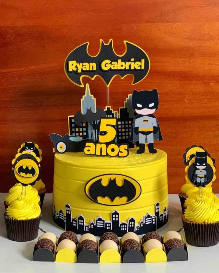 Bolo do Batman: 60 modelos fantásticos do homem morcego - Artesanato ...