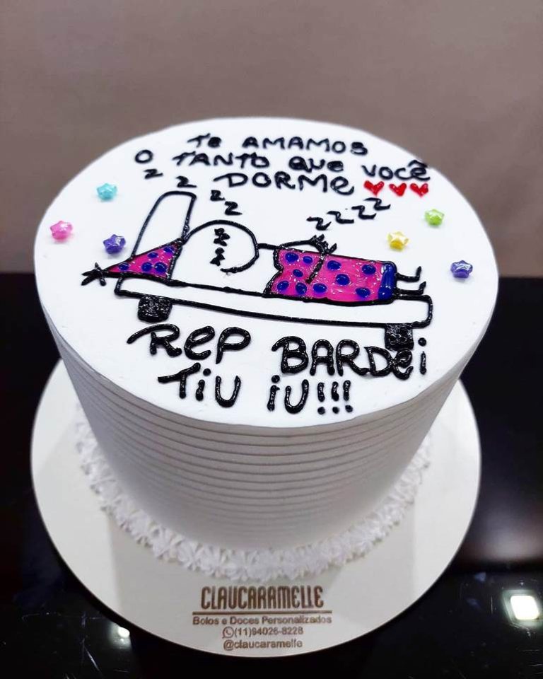 Bolo com frases engraçadas: 50 ideias para alegrar a festa - Artesanato ...