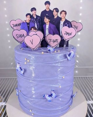 Bolo do BTS: 50 modelos fantásticos para decorar a festa - Artesanato ...