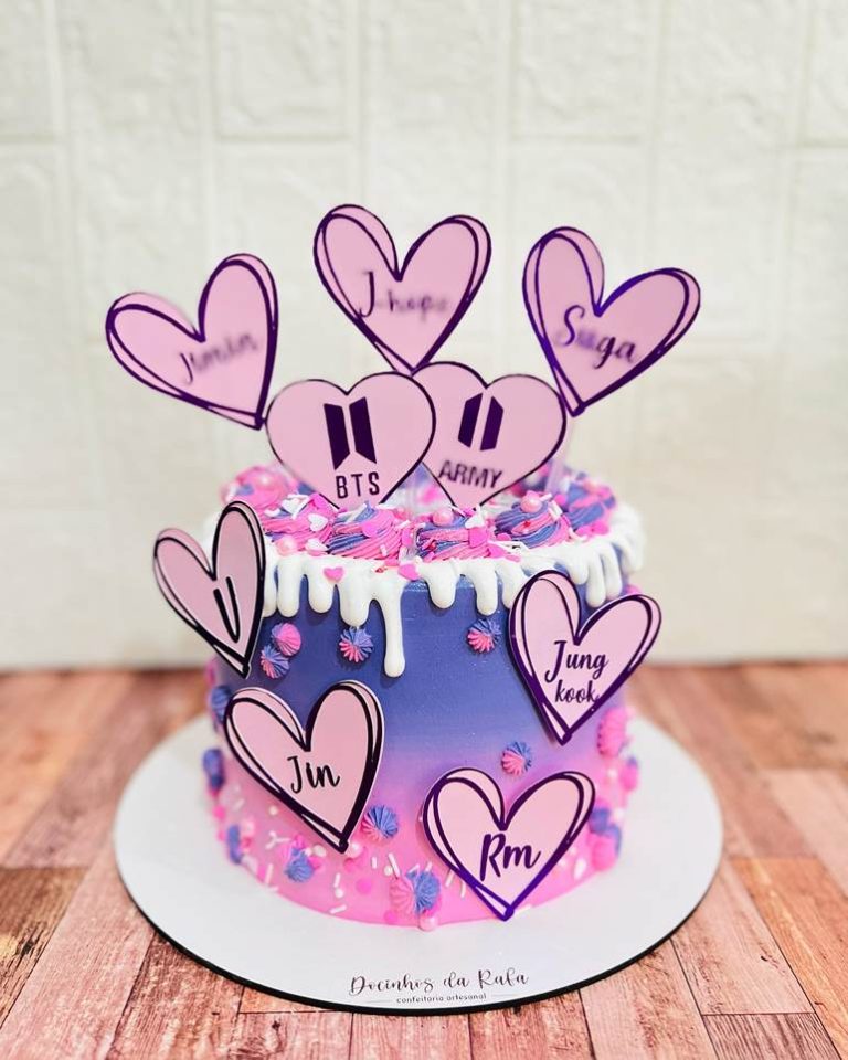 Bolo do BTS: 50 modelos fantásticos para decorar a festa - Artesanato ...