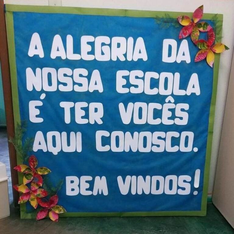Mural Escolar: como fazer, dicas, modelos e frases criativas ...