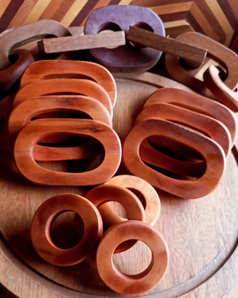 Como usar colar de mesa decorativo de um jeito fácil e criativo ...